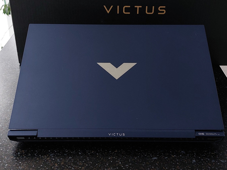 HP VICTUS сотилади