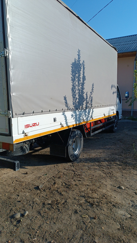 Isuzu  sotiladi  xolati alo