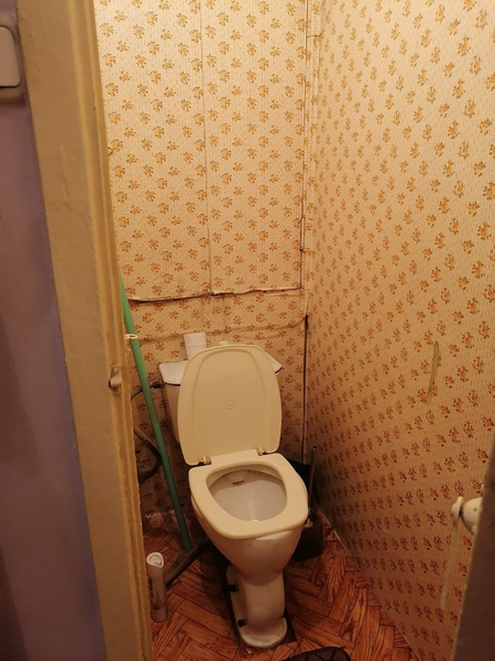 Продаётся Чиланзар Ц 2 комн Зеркалка.