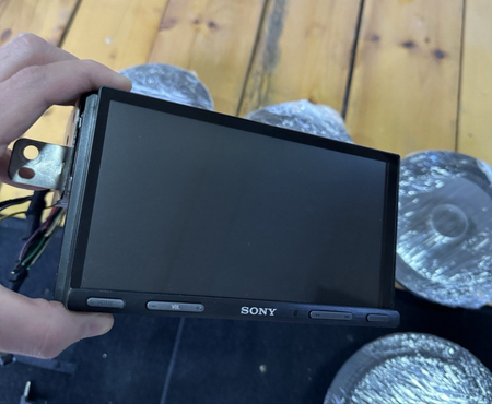 Продам профессиональную акустическую систему от Sony.