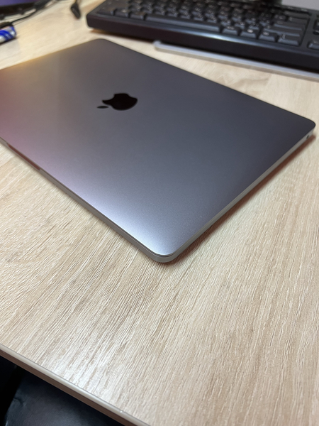 Macbook Pro M2 8/256