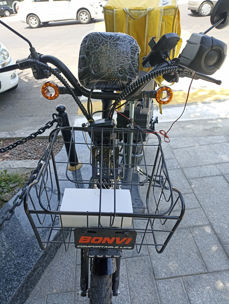 Veloskuter Bonvi skuter elektobike Bonvi veloskuter