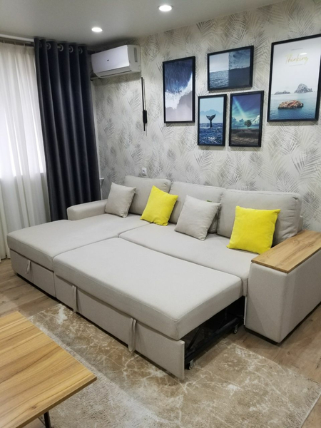 Продаю свою квартиру в центре 1/3/5 по ул. Шота Руставели  Гранд Мир О