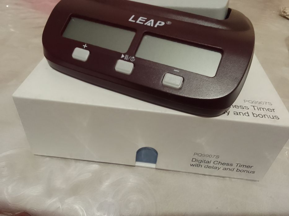 Часы шахматные электронные LEAP PQ9907S
