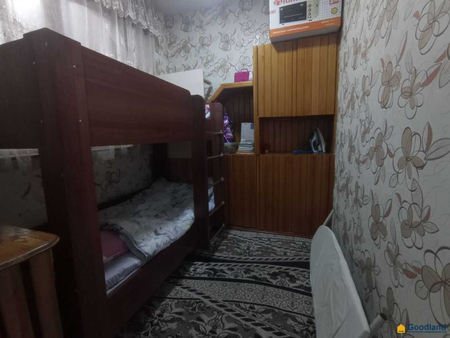 Срочно! Продается 2/4/4 квартира в Юнусабадском р-не 7 кв!   (J 904)