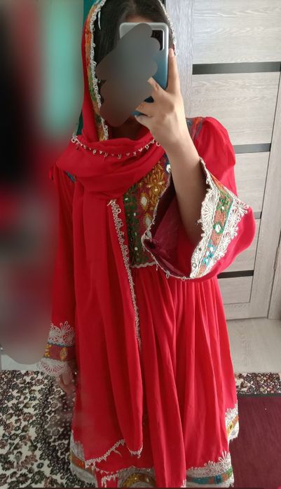 Национальное Афганиское платье
