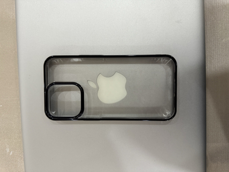 Продаю б/у чехлы на iPhone 13 pro 6 шт