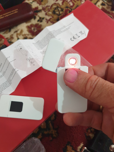 зажигалка zajigalkalar sotiladi elektronniy.