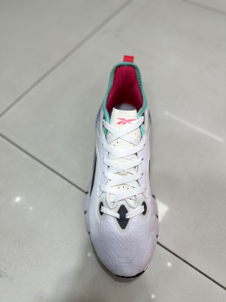 Reebok krasovkalar