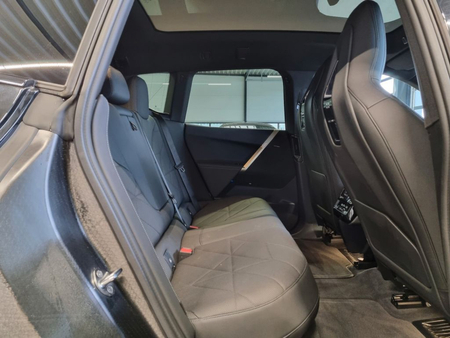BMW iX xDrive40 Электрокар
