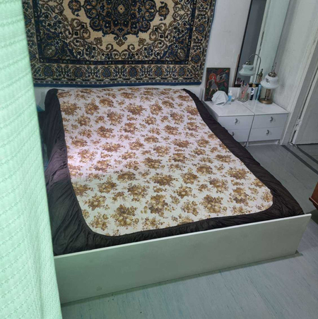 Кровать двуспальная белая + 2 тумбы из дерева