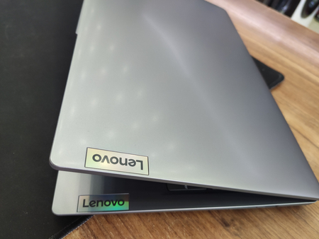 Ноутбук Lenovo IP3