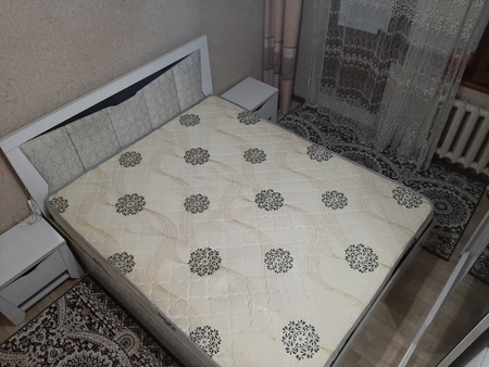 Продается спальный гарнитур