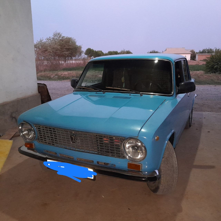 Vaz 2101 sotiladi yili 1979 narxi 33 mln