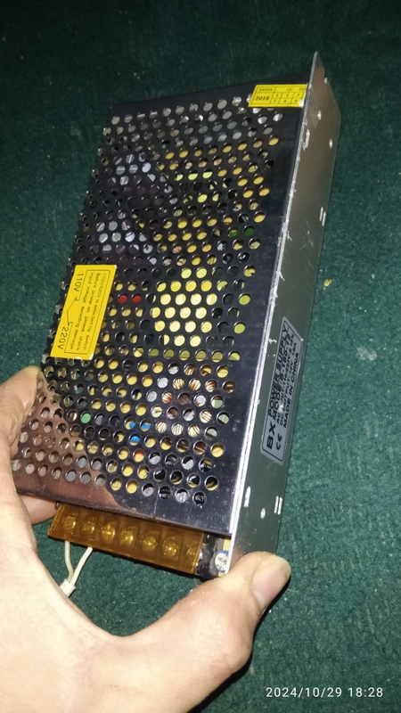 Блок питания для светодиодных лент 12V 15A