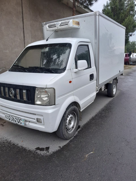 Dong feng refrejerator. 2014.
