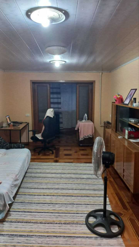 Чилонзор 24кв 1-4-5 балкон 1.5х3