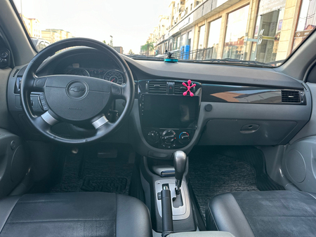 Chevrolet Jentra