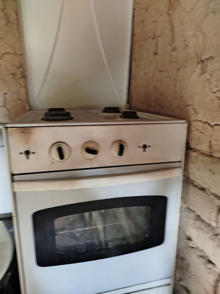 Gaz plita + tutun haydidigon holati yaxshi