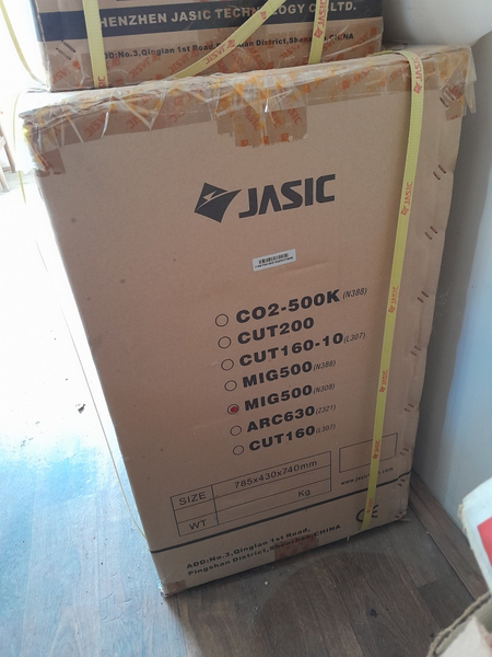 Янги сварка аппарат JASIC mig 500 сотилади