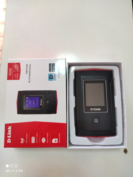 4G Wi-Fi Роутер D-Link DWR-932M