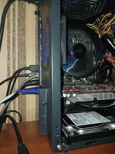 Кейс ASRock H81M DDR3