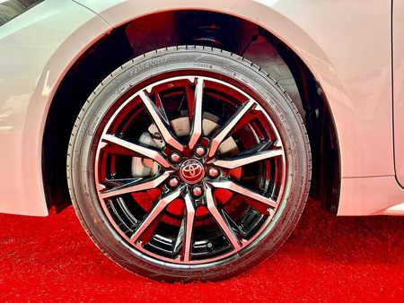 Toyota Levin 1.8L Hybrid Sport edition