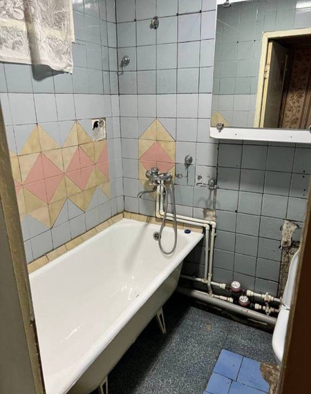 Юнусабад 14 1/3/4 за корзинкой 10 дом