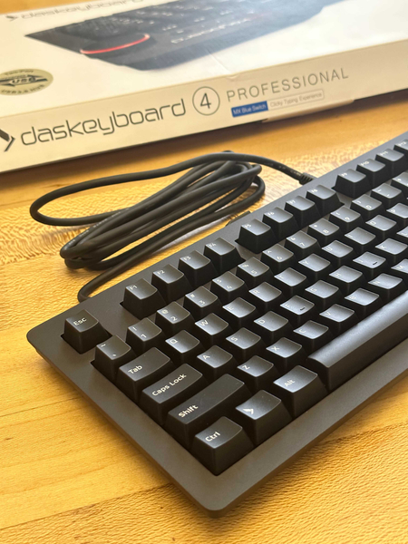 Клавиатура Das Keyboard 4 Professional Cherry MX Blue