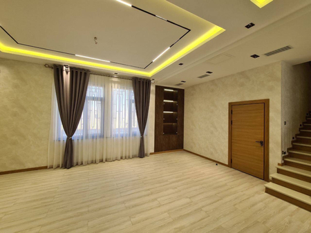 Продается Евро дом Ор-р: Амир Темур махалля 480м2