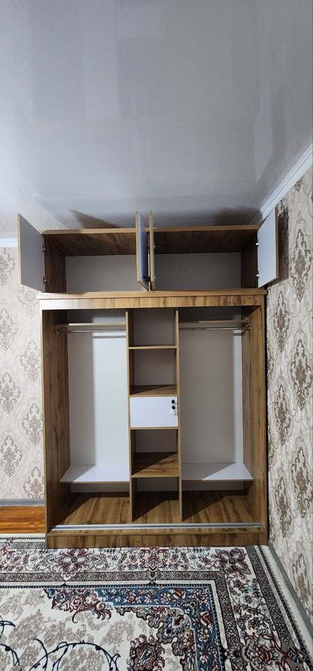 Shkaf  shkaflar kupe180 (250×180×57)