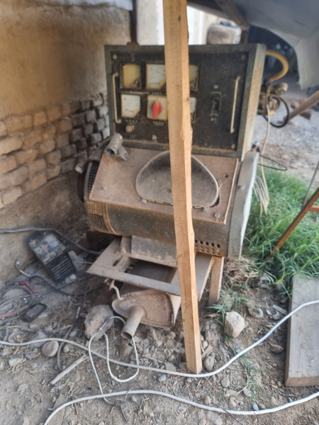 Generator sotiladi 30 kv