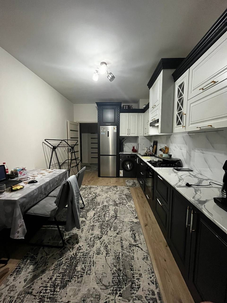 3 komnat kv Almazar city