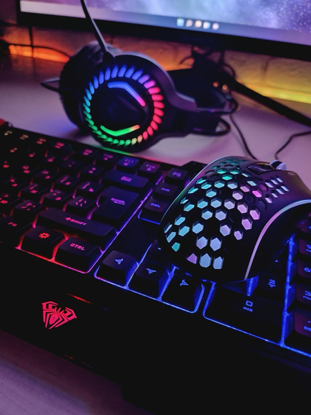Klavitura mishka nayshnik komplekt RGB