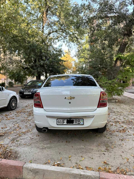 Продается Chevrolet Cobalt 3-позиция