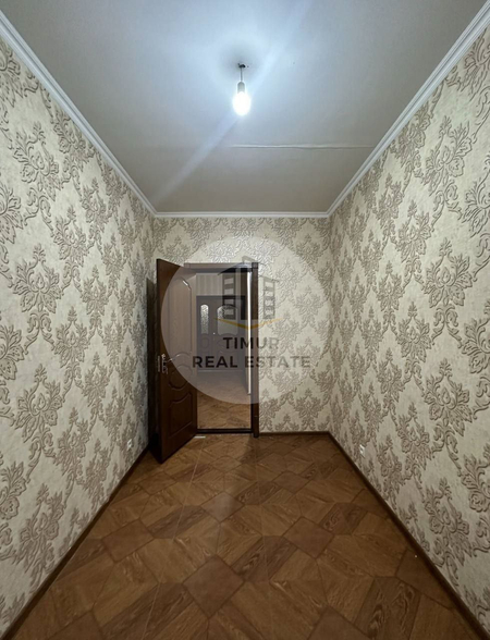 Продается квартира 3/2/4 Буз базар. Сайрам . 85м2