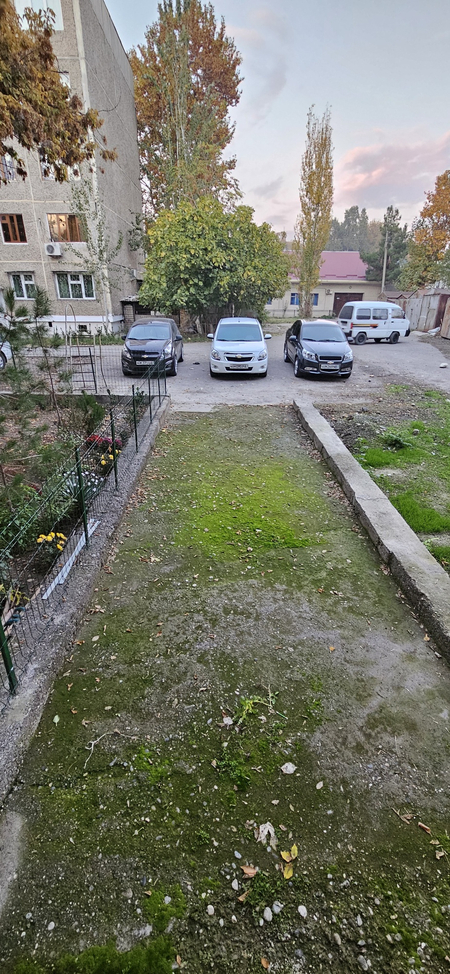 Kvartira sotiladi. Farg\\\'ona shahar.