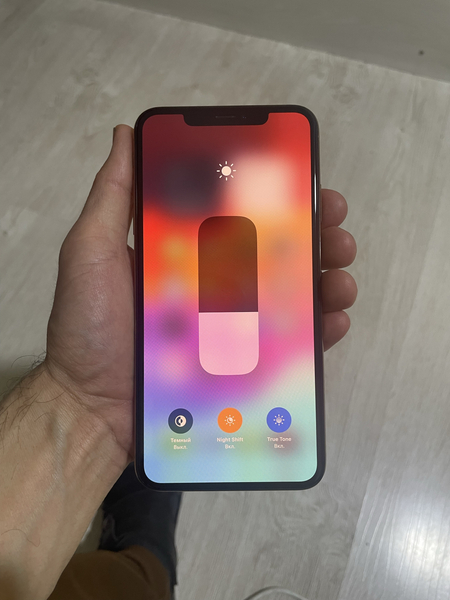 Iphone xs Max, 256 gb. 82% yomkost, Idealidan