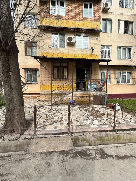 - Чиланзар 20 квартал