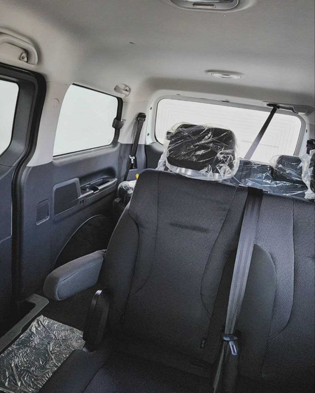 JAC M4 — 11 o‘rindiqli mikroavtobus