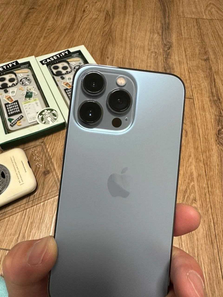 Apple,  iPhone 13 Pro