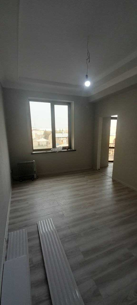 Срочна продается квартира, возле АЭРОПОРТА.