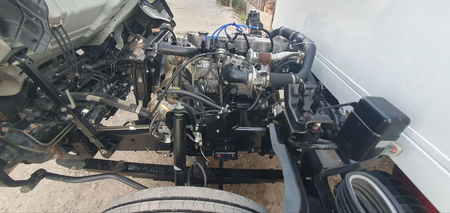 Srochno sotiladi! Isuzu NQR 71PL
