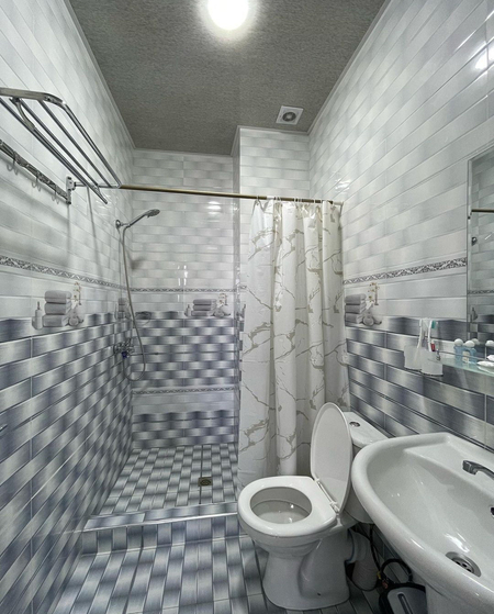 Era Hotel Mexmonxonasi.