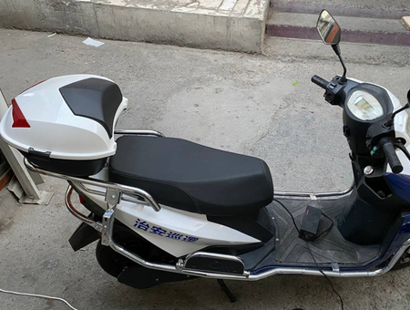 Kitayski Elektron skuter