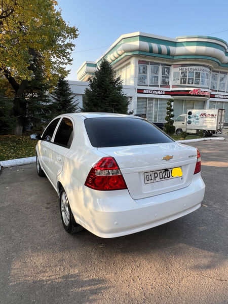 Nexia 3 sotiladi