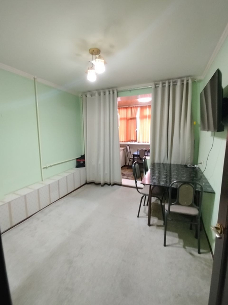 N.10714 Продаётся 1комнатная квартира переделанная в 2х  Самкочавто