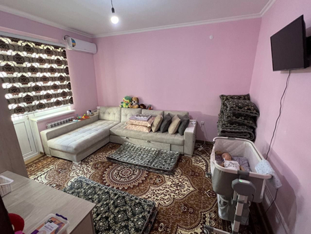 Motdir 1 da 16 etajlik domda 3 xona 50,000$