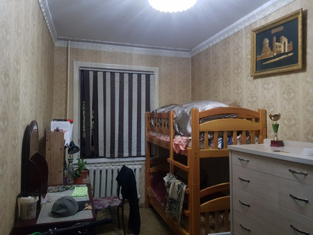 Продам 4-х комнатнаю квартиру на юнус-абаде .13 квартал дом ахмаддониш