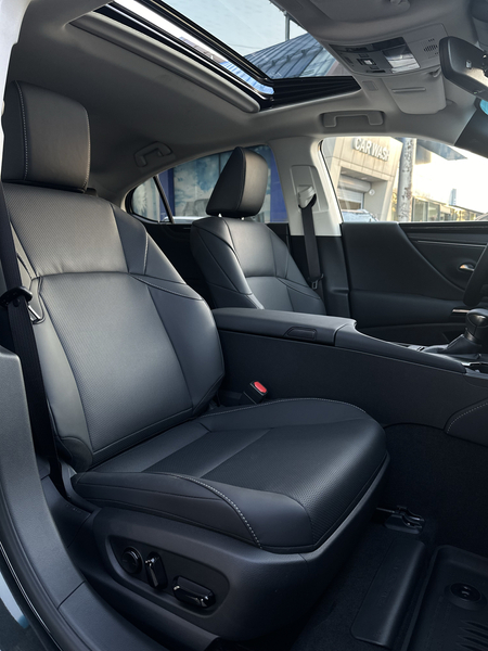 Lexus ES300 Hybrid